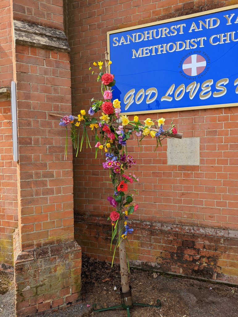 Our Easter cross 2022 – Sandhurst and Yateley Methodist Church